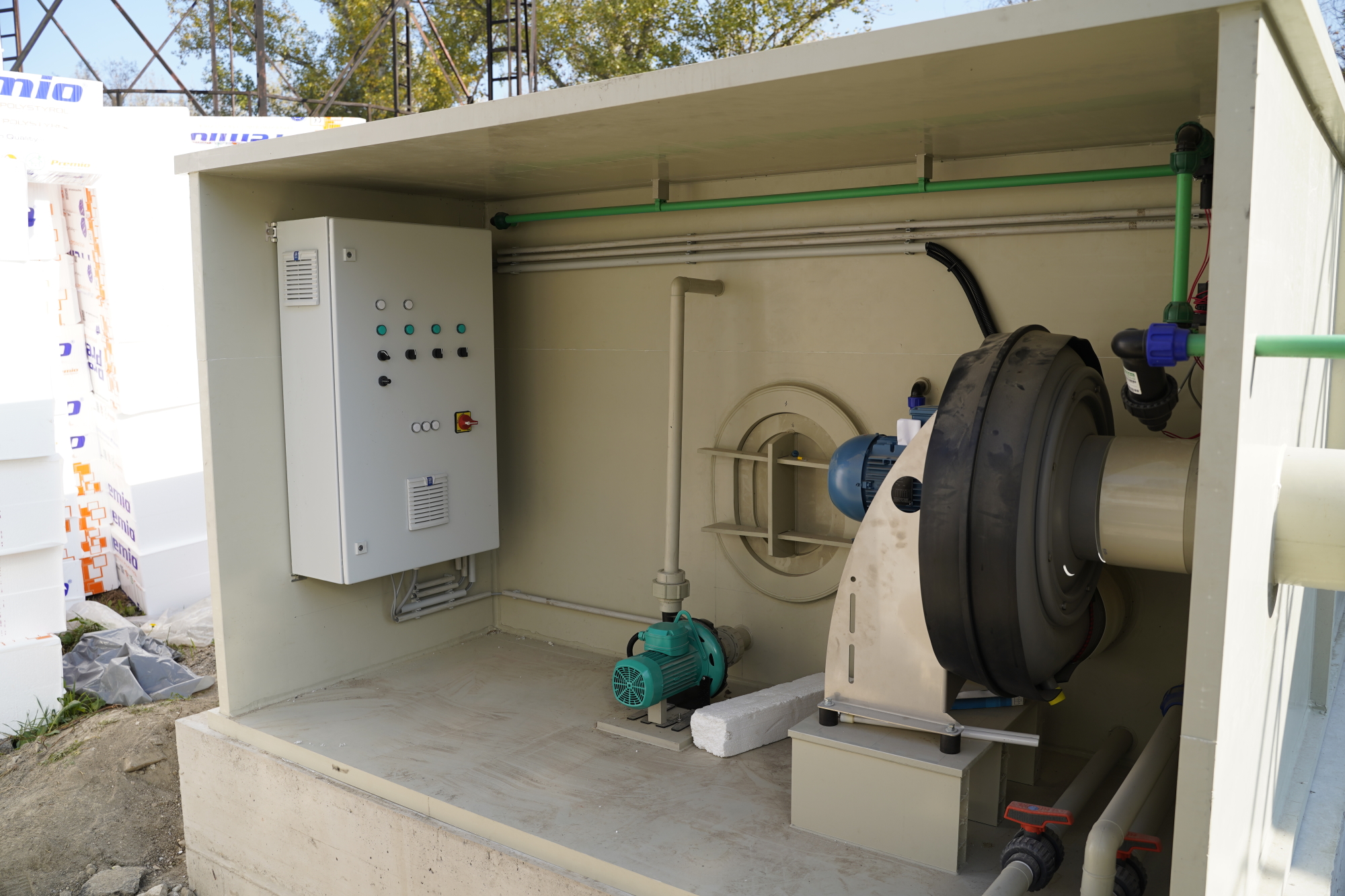 Odourless wastewater treatment by ventus biofilter containers | Pureco ...